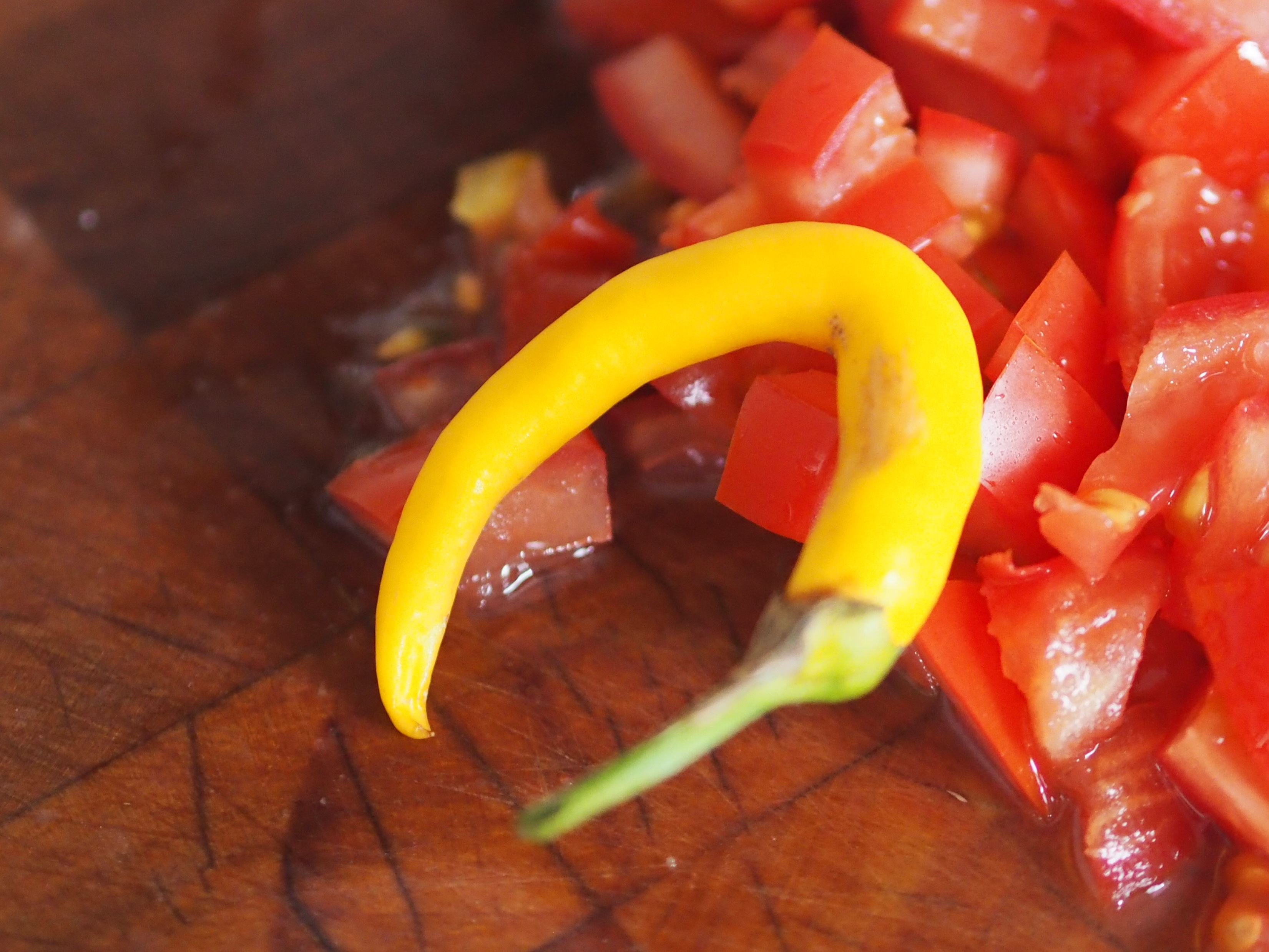 Mais-Salsa mit Linsenknödeln – Küchenereignisse