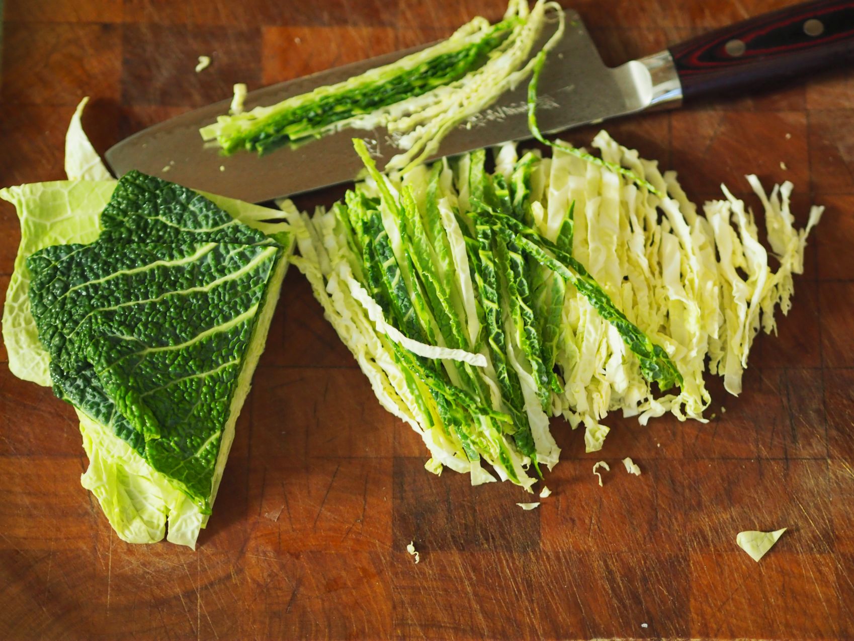 Thunder-Zander auf Wirsing mit Rotweinsauce – Küchenereignisse