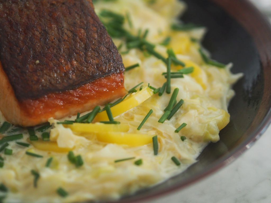 Lachs und Erdäpfel-Spitzkraut – Küchenereignisse